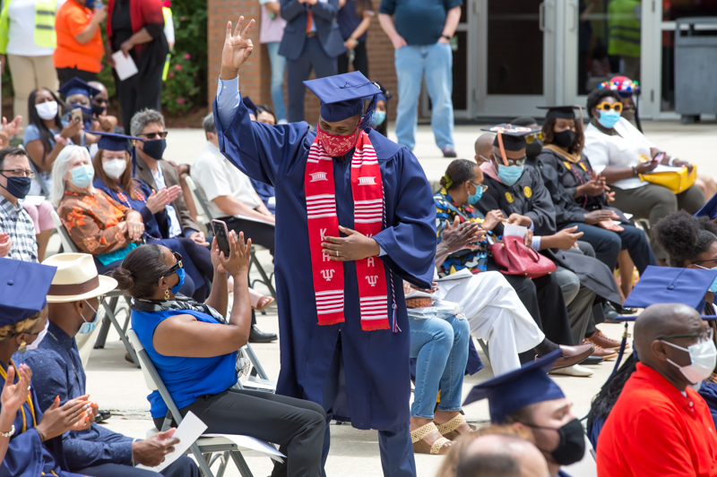 Spring 2021 Commencement Ceremonies Gallery - Clayton State University